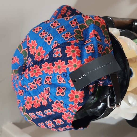 Marc Jacobs | Accessories | Marc Jacobs Hat Nwt | Poshmark